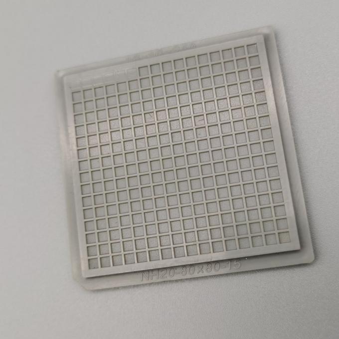 Load Chips 250PCS Waffle Pack Chip Trays With Regular Arrangement Cavities