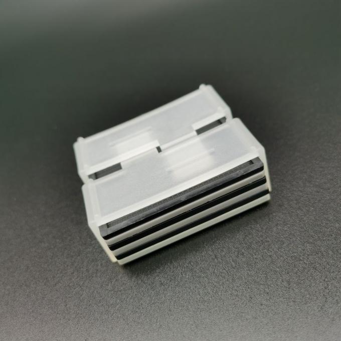 OEM 2 Inch Clear Plastic IC Tray Clip Recyclable Moisture Proof